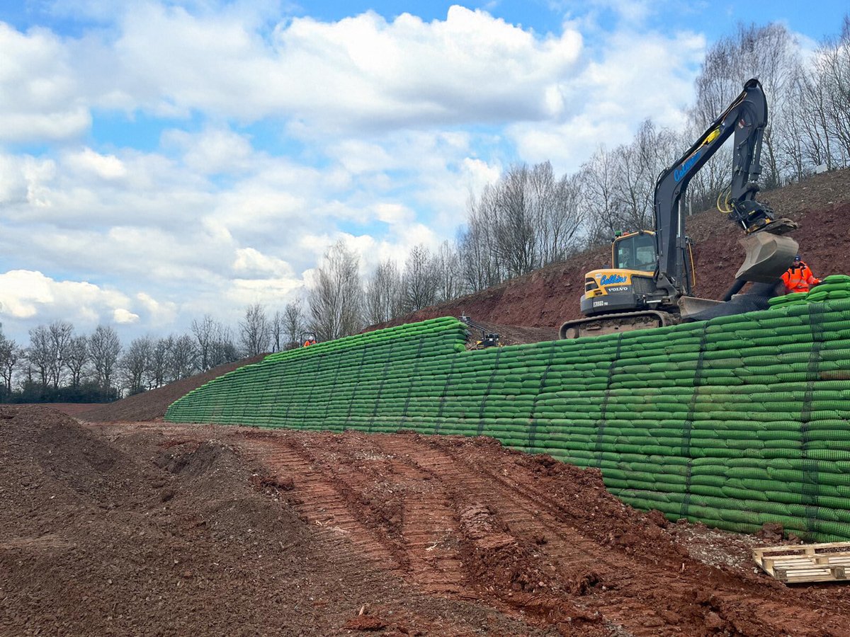 Rootlok | Rootlok System | Vegetated Retaining Wall System